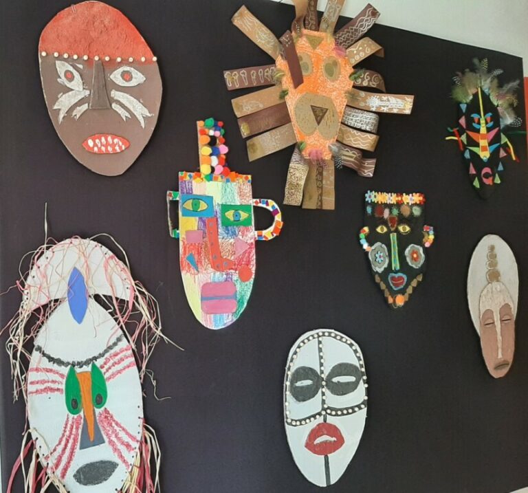 Arts visuels : les masques du monde